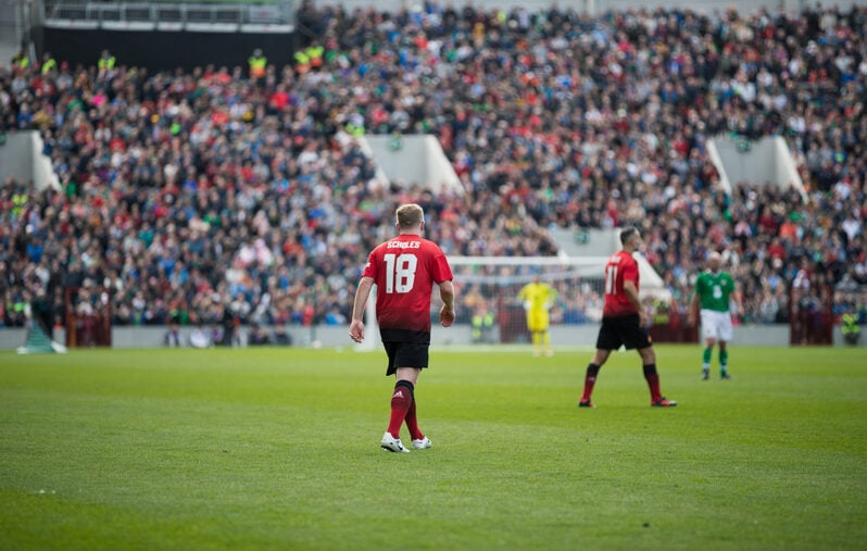 Top 7 Legendary Number 18 Soccer Players - Movin993