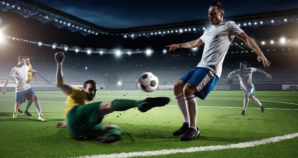 25 Tips To Improve Your Skills as a Soccer Defender - Movin993