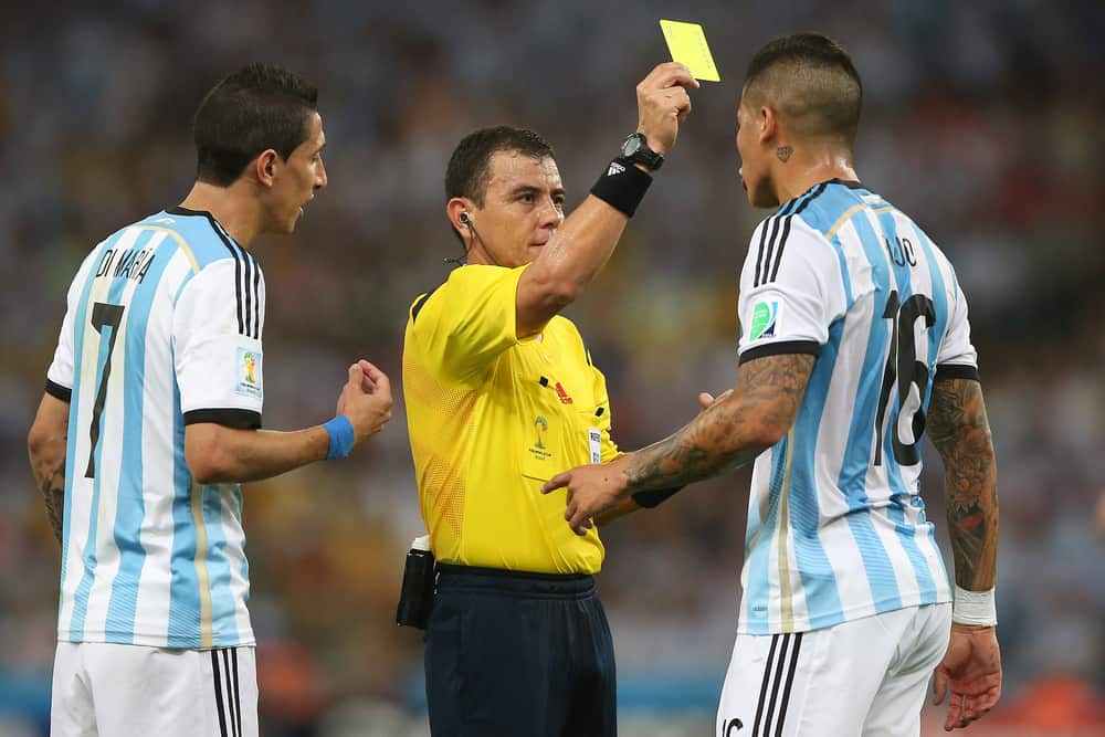 Yellow Card in Soccer: An Insightful Explanation - Movin993